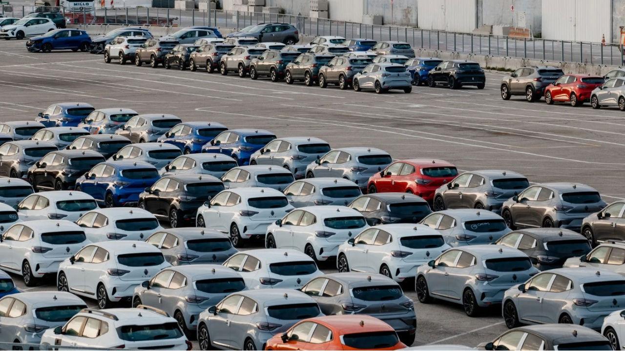Türkiye’de yılın otomobili seçildi: Zirvenin sahibi Renault Clio oldu ...